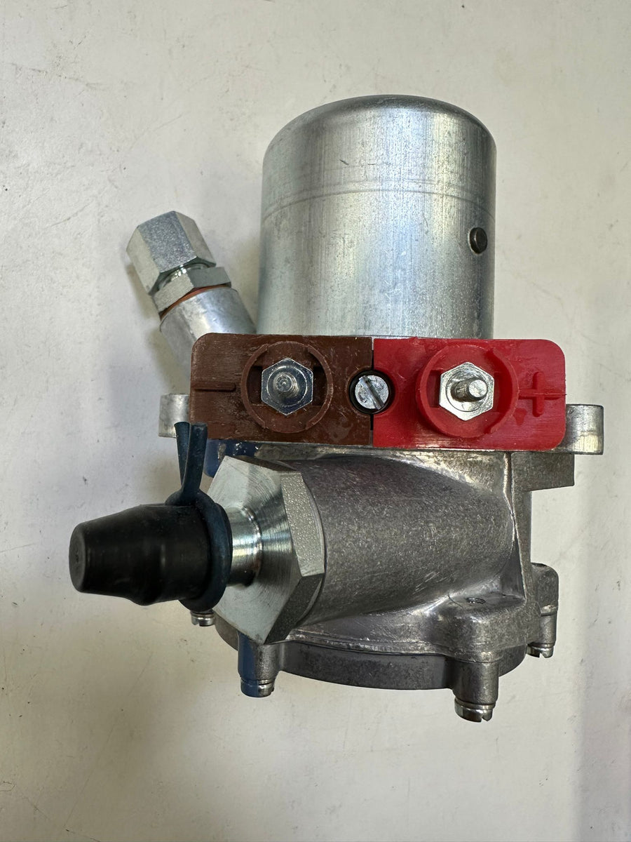 NEW Bosch Short Style Fuel Pump fits Mercedes W108 W109 W111 W113 0010 ...